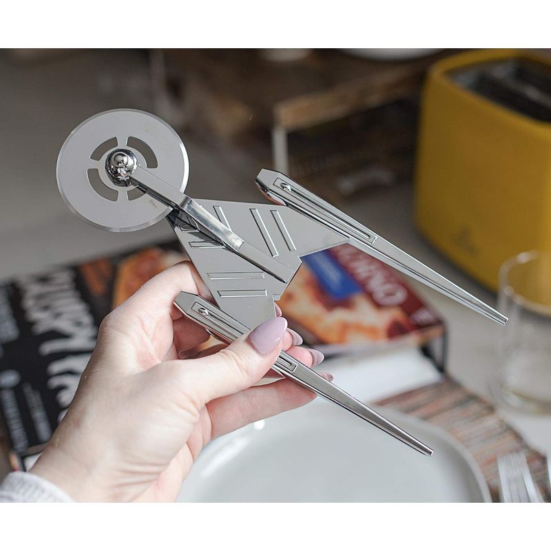Star Trek Discovery Crossfield Starship Metal Pizza Cutter Wheel ...