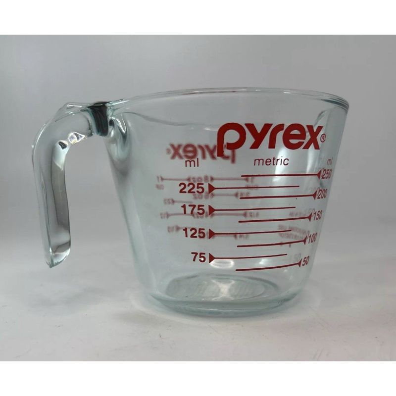 Pyrex Prepware 1-cup Measuring Cup, Red Graphics, Clear - Online ...