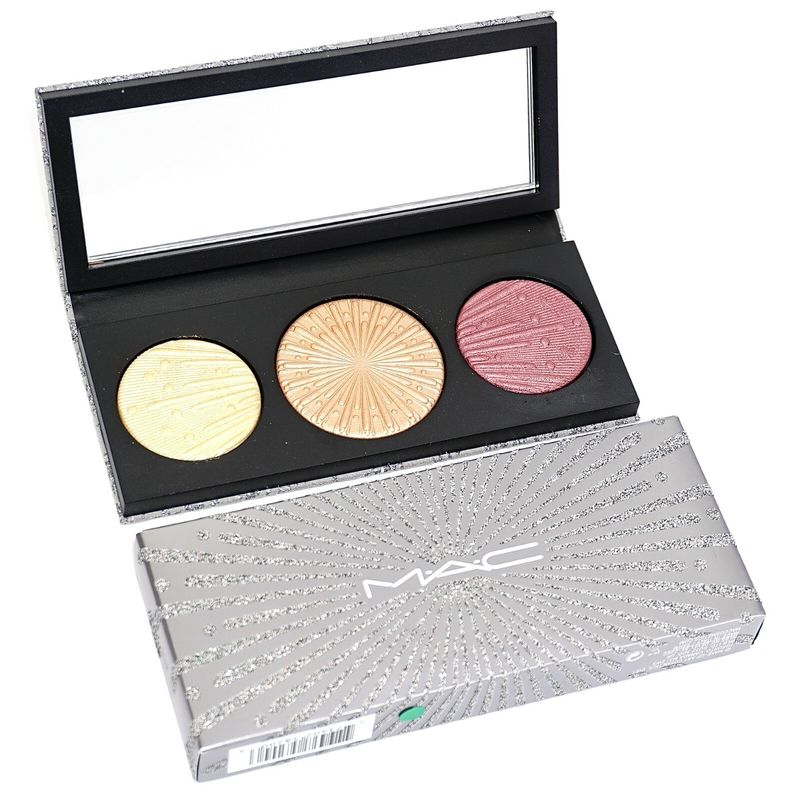 M.A.C Flashing Ice Extra Dimension Skinfinish ~Medium Deep~ FullSize ...