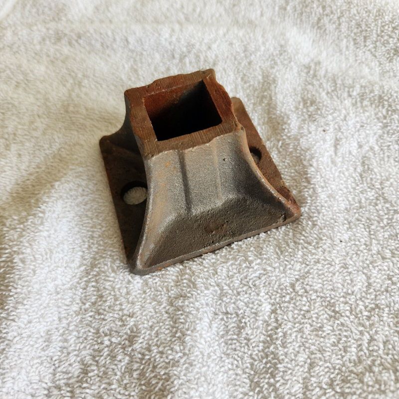HAND RAIL 1" Cast Iron Post Shoes Weld-On - Online Marketplace ...