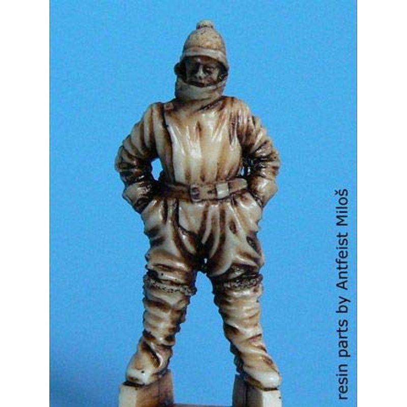 Blackdog A48005 1/48 German WWI Winter Pilot - Online Marketplace ...