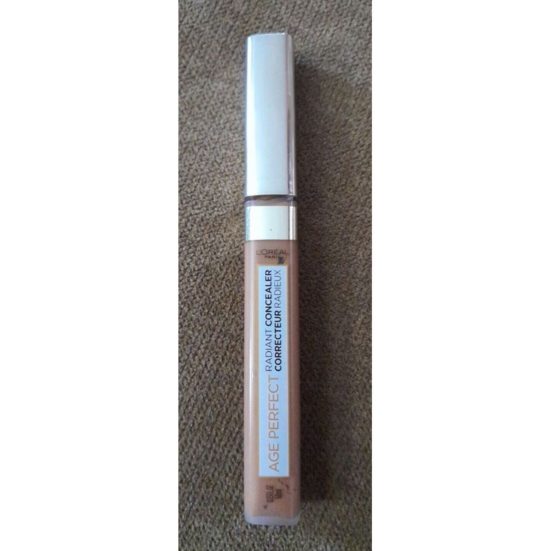 L'Oreal Paris Age Perfect Radiant Concealer #270 Sienna - Online ...