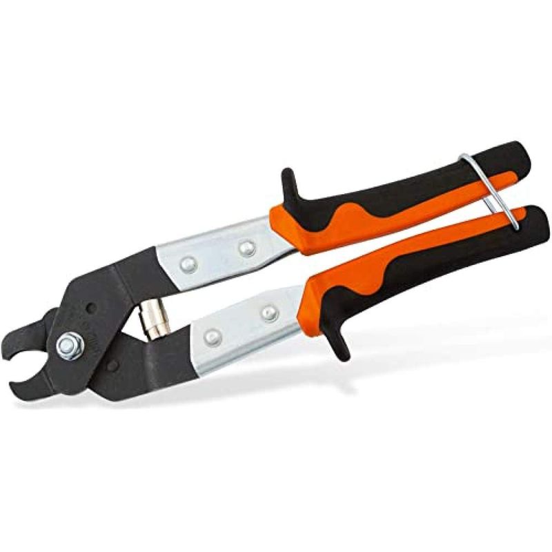 Manual Wire Mesh Stapler for Round Poles Beca Type - Online Marketplace ...