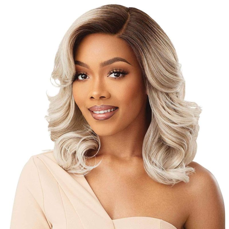 Outre Pre Plucked HD Transparent Lace Front Wig LEYLA (DRRARD) - Online ...