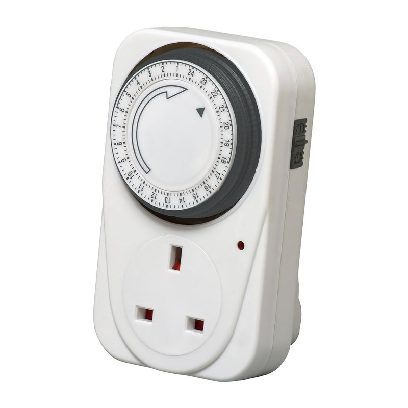 Defender 24 Hour Segment Timer Switch - Energy Saver Plug Standard Size ...