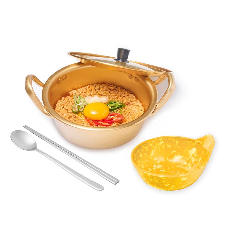 Ramen Pot with Chopsticks, Spoon & Bowl Set | Portable Rapid Ramen ...
