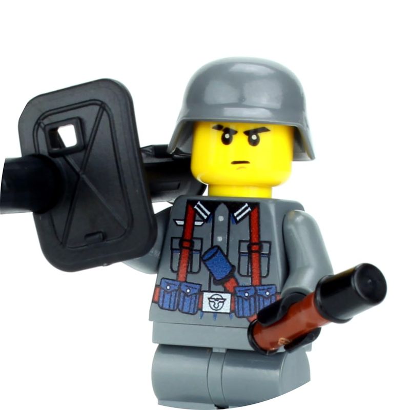 Battle Brick Collectible German WW2 Anti-Tank Soldier Custom Minifigure ...