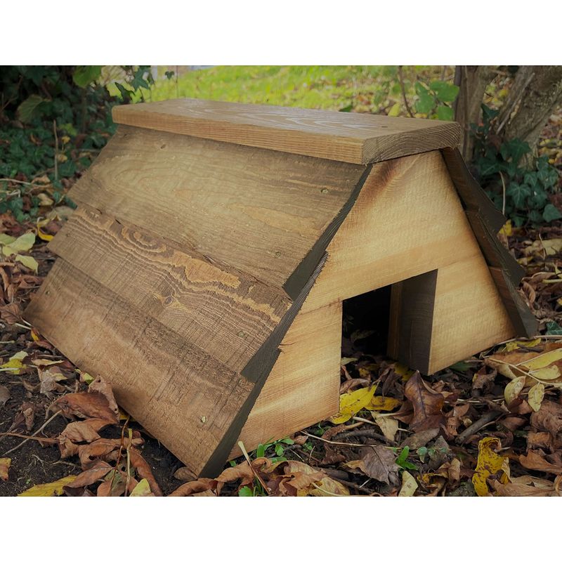 RUDDINGS WOOD Wooden Lodge Hedgehog House Wood Shelter Hedge Hog Box ...