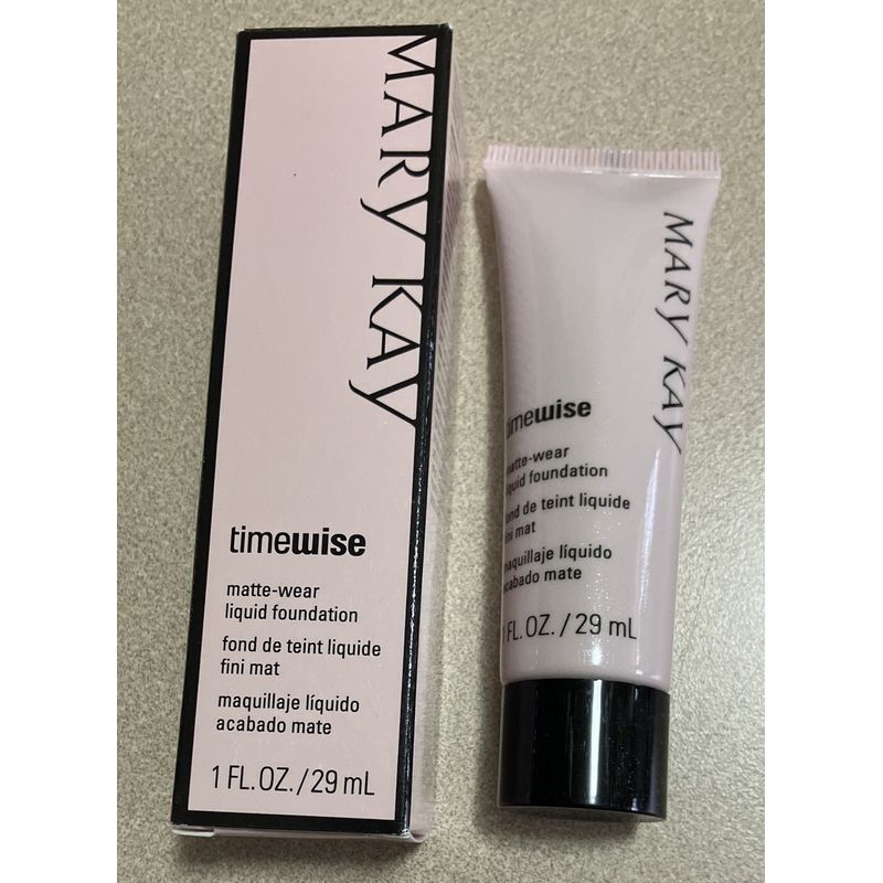 Mary Kay Timewise Matte-Wear Liquid Foundation Beige 1 038757 Collagen ...