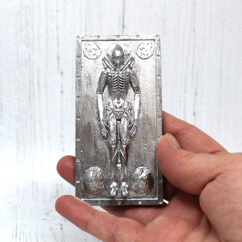 Giger Alien Xenomorph Fridge Magnet Full Body Figure CHROME Finish ...
