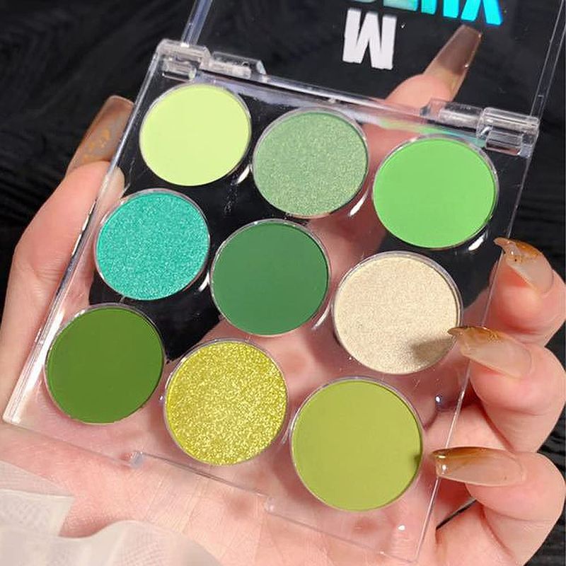 KARNAR Shimmer Matte Green Eyeshadow Palette, 9 Colors Light Dark Green ...