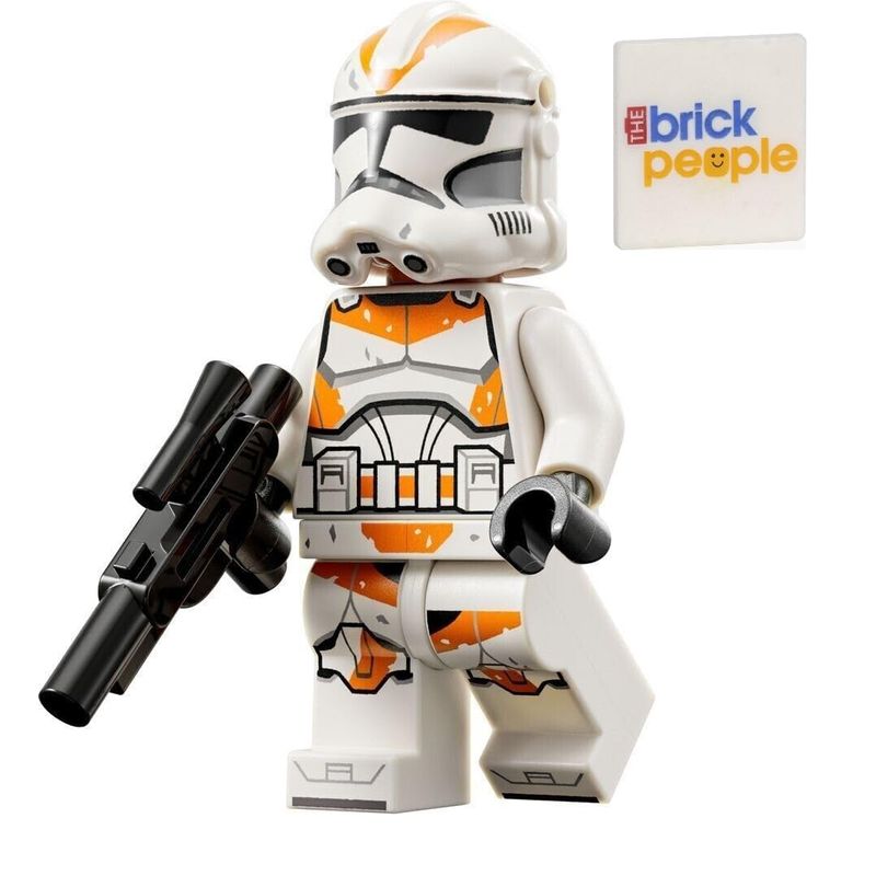 LEGO Star Wars: 212th Clone Trooper Minifigure with Blaster - Online ...