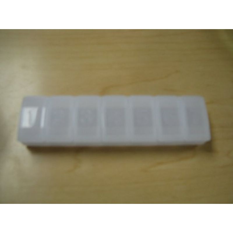 tupperware 7 day pill box holder - Online Marketplace - EveryMarket
