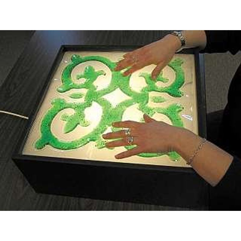 Skil-Care Quad Spade Gel Pad for Light Box – Green Gel, Tactile Sensory ...