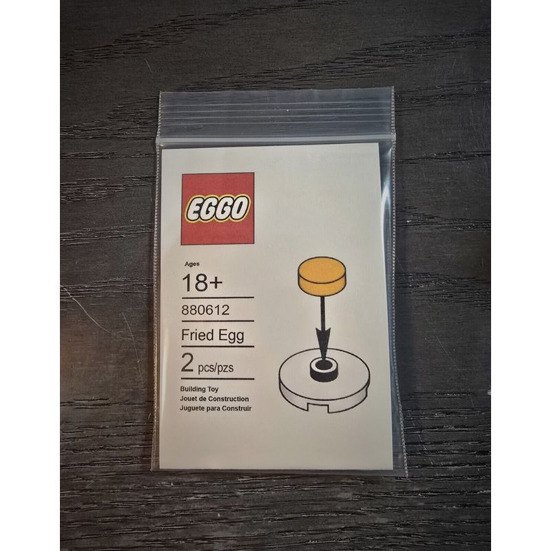 Novelty LEGO Set "The EGGO" The Fried Egg [880612] - Online Marketplace ...