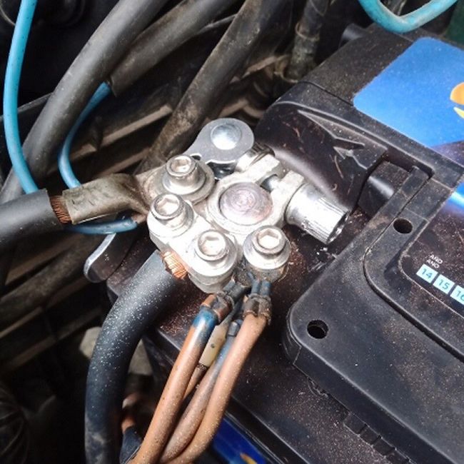 Quick Disconnect Electrical Connectors 12v