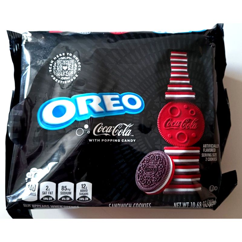 OREO Coca Cola Sandwich Cookies Limited Edition With Popping Candy ...
